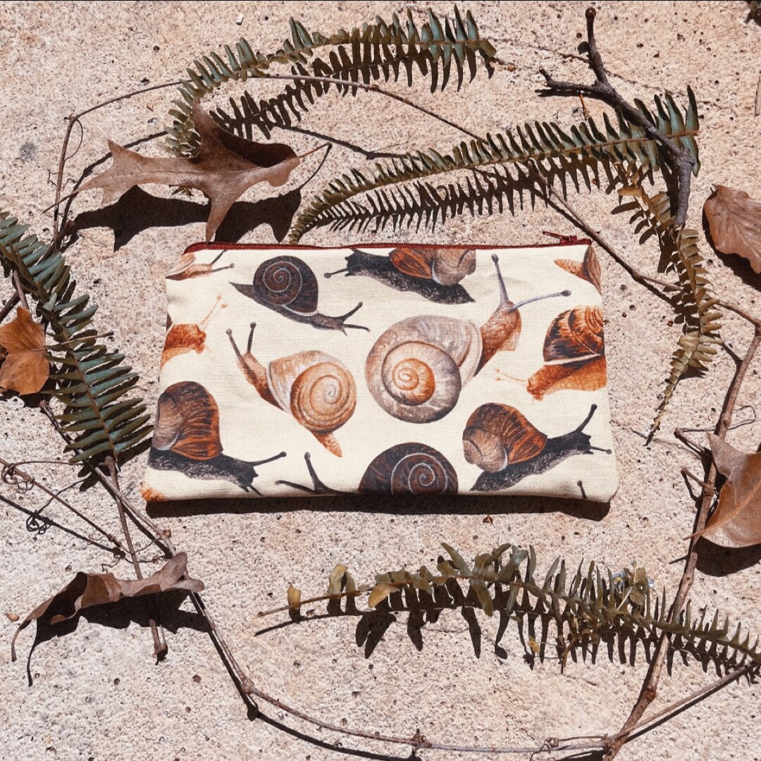 LIMITED EDITION Snail Pouch - Etsy