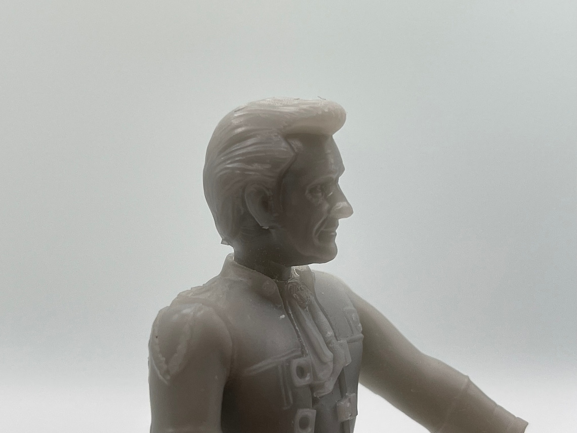 UNPAINTED Commander Cain Action Figure battlestar Galactica - Etsy
