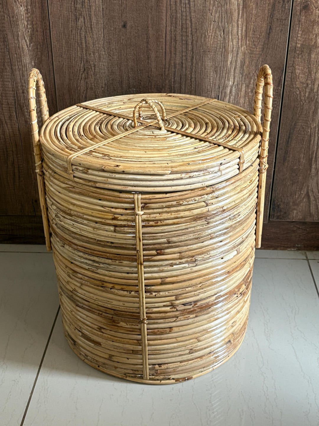 Handmade Cane Basket With Lid: Versatile Storage & Side Table (46 Cm X ...