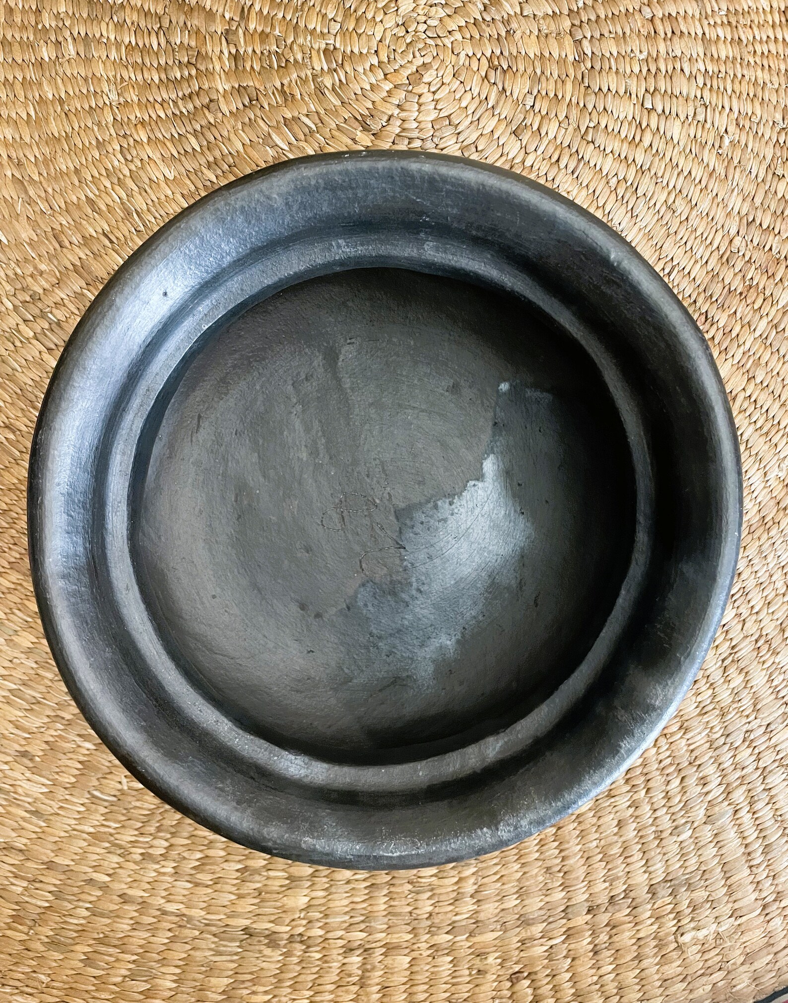 Handcrafted Longpi Black Pottery Cook and Serve Vessel With Lid - 3 ...