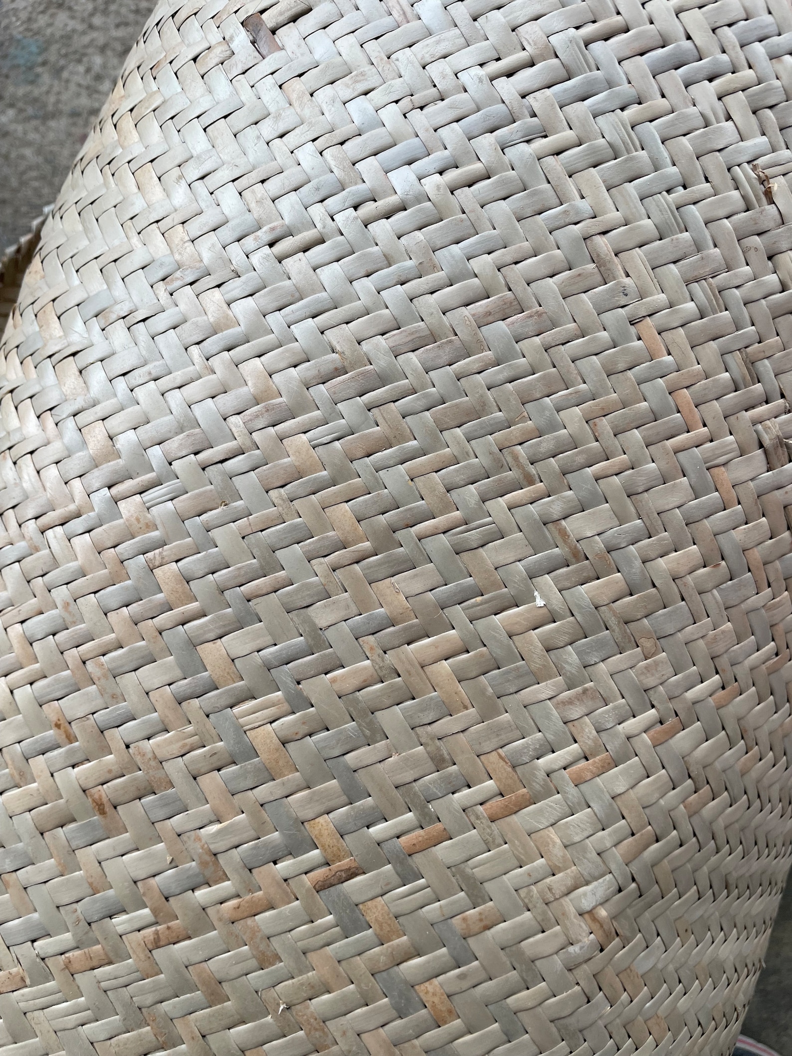 Handmade Herringbone Cane Webbing: Natural Murta Plant - Etsy