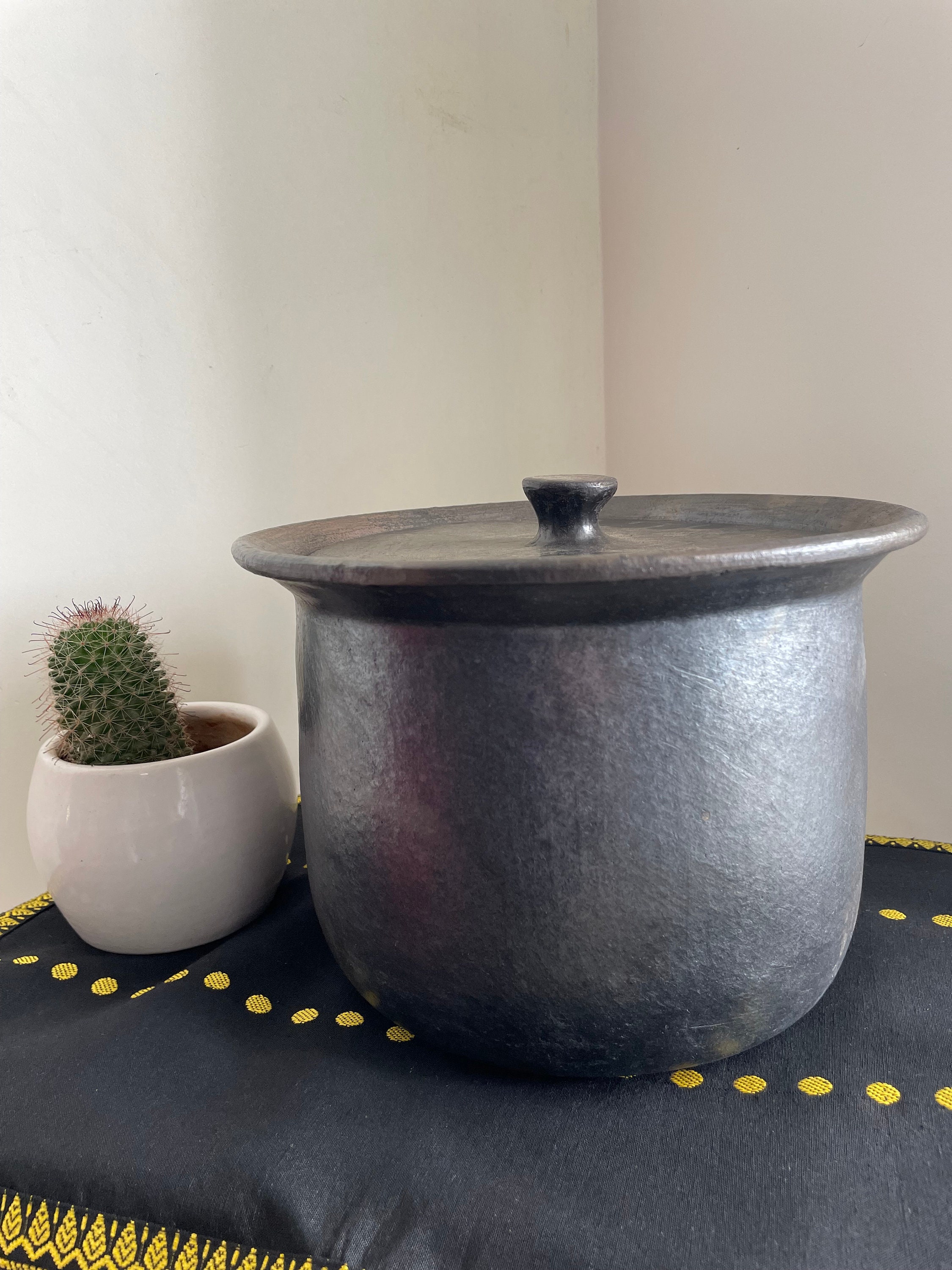 Longpi Black Pottery Natural Cook and Serve Vessel Tall Handmade - Etsy