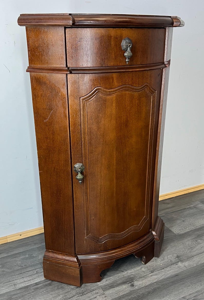 Vintage Corner Sideboard / Cabinet LOT 2370 - Etsy UK