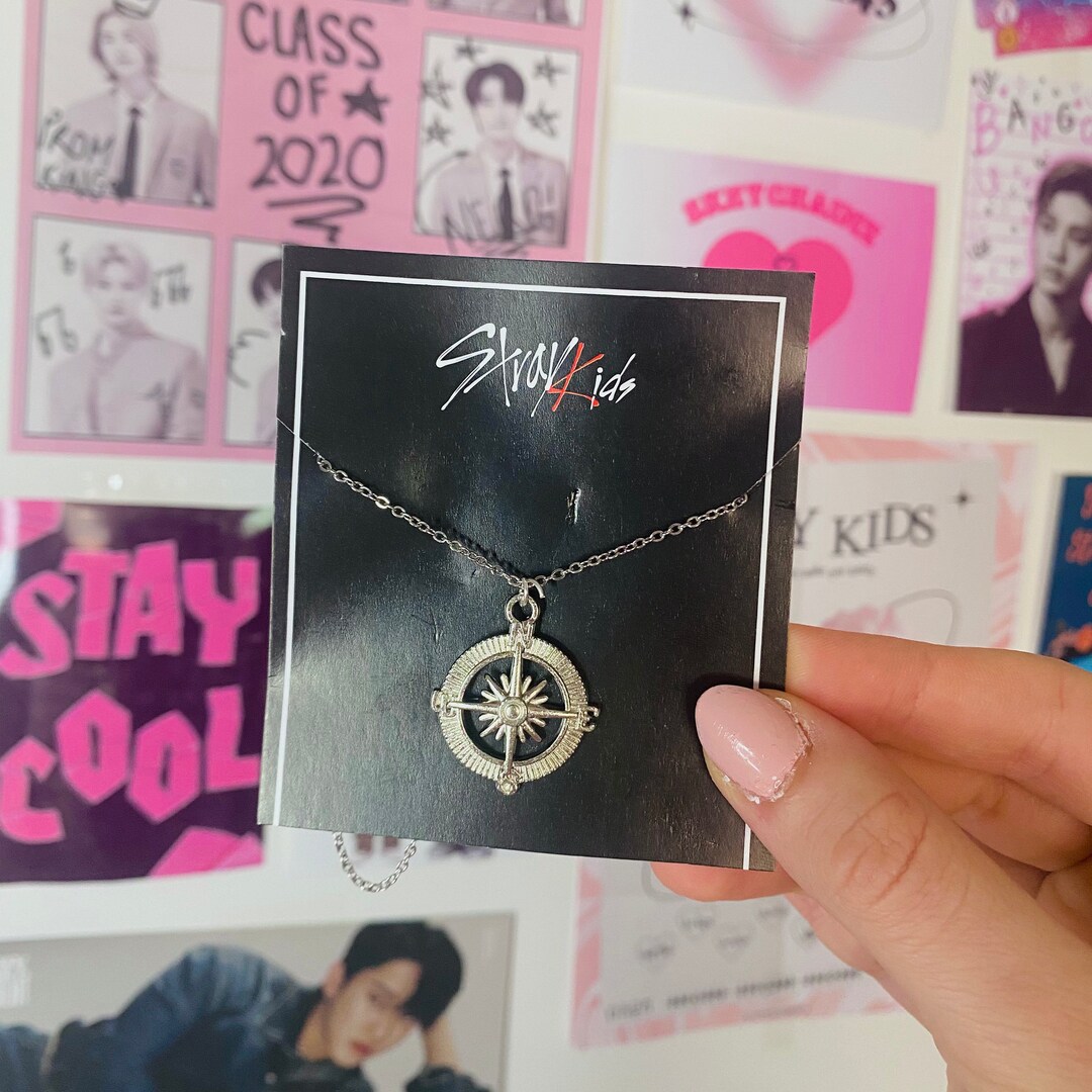 Stay Kids Compass Necklace black Packaging Version - Etsy