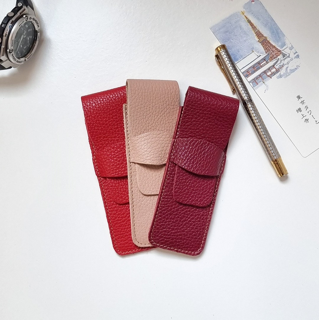 Leather Fountain Pen Holder as a Gift for Writer, Custom Leather Pen ...