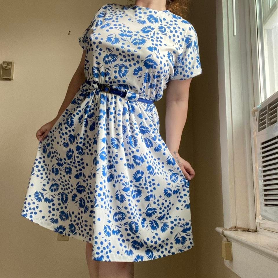 Vintage White & Blue Floral Dress W/matching Belt - Etsy