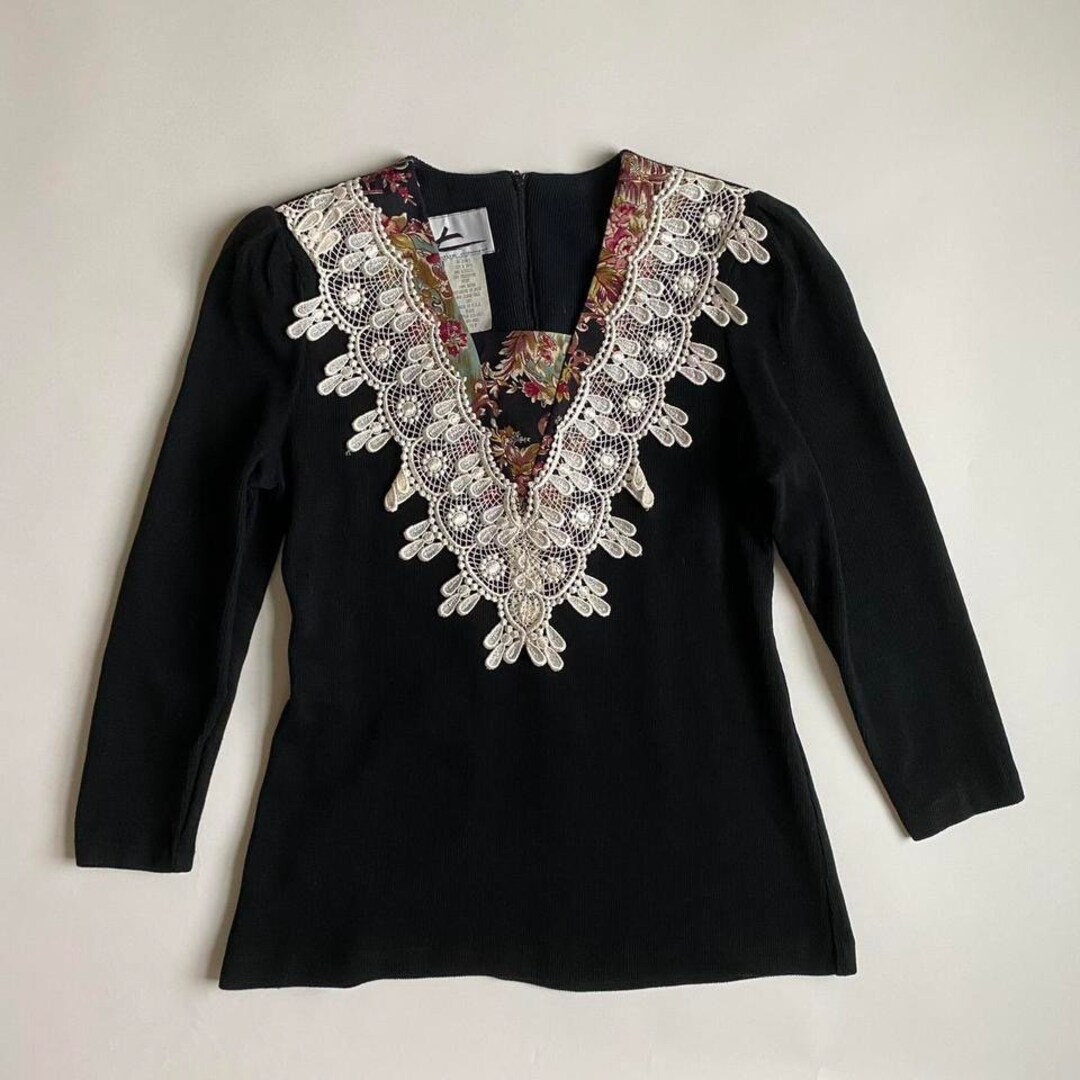 Vintage Black Floral & Lace Collared Top - Etsy