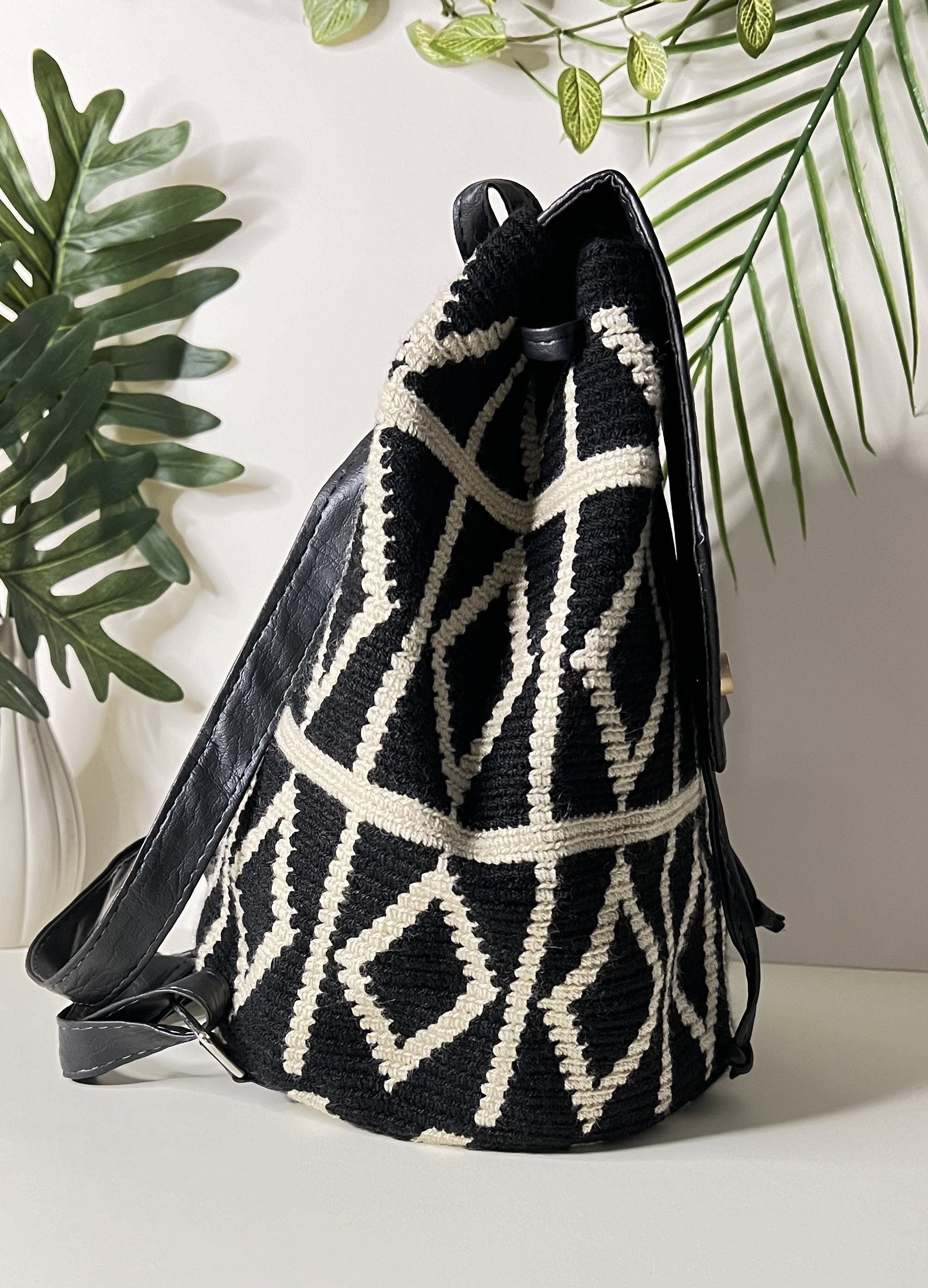 Classic Black & White Geometric Pattern Handwoven Backpack for Women ...