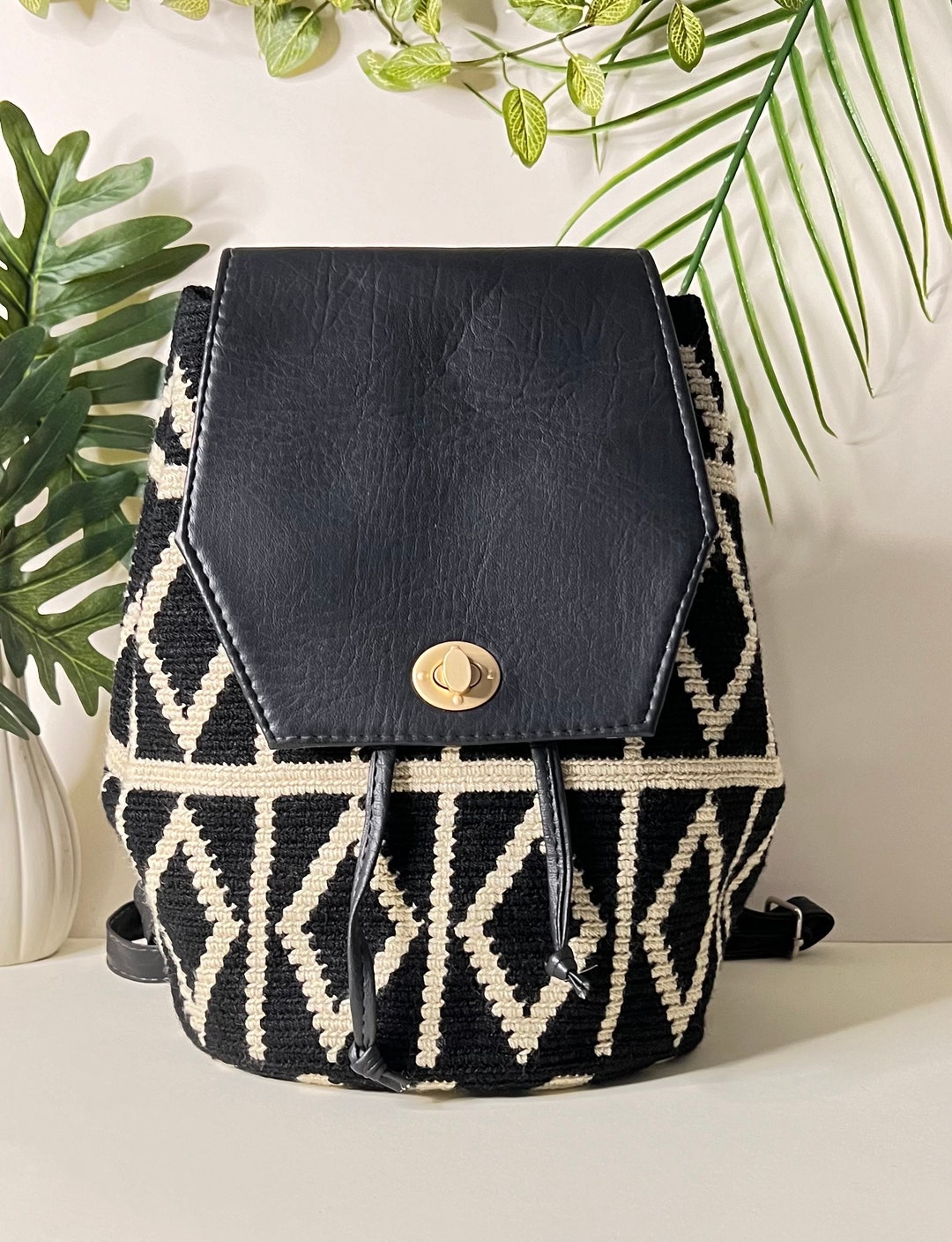 Classic Black & White Geometric Pattern Handwoven Backpack for Women ...