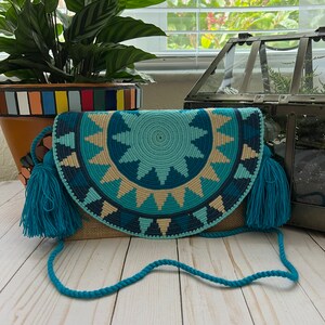 Colorful Handwoven Shoulder Bag for Women, Boho Chic Clutch, Hand Knit ...