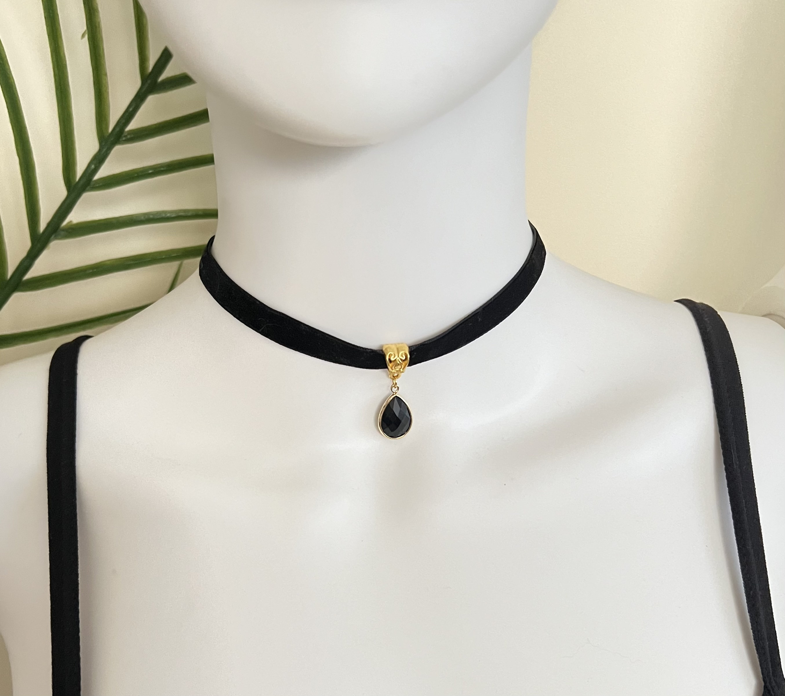 Handmade Velvet Choker With Teardrop Pendant: Edgy Goth Jewelry - Etsy