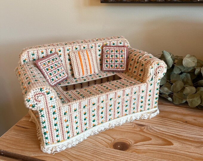 Crotchet Couch Tissue Paper Box Cover | Grannycore - Etsy