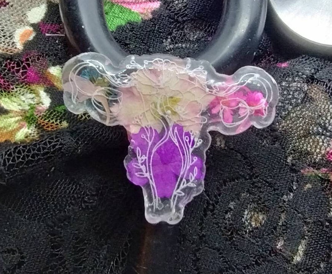 Uterus Real Pressed Dried Flowers With Free Flower Stethoscope - Etsy