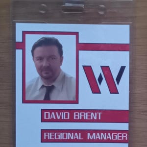 The Office Wernham Hogg Employee - Clip-on ID Photo Pass Badge Set Prop ...