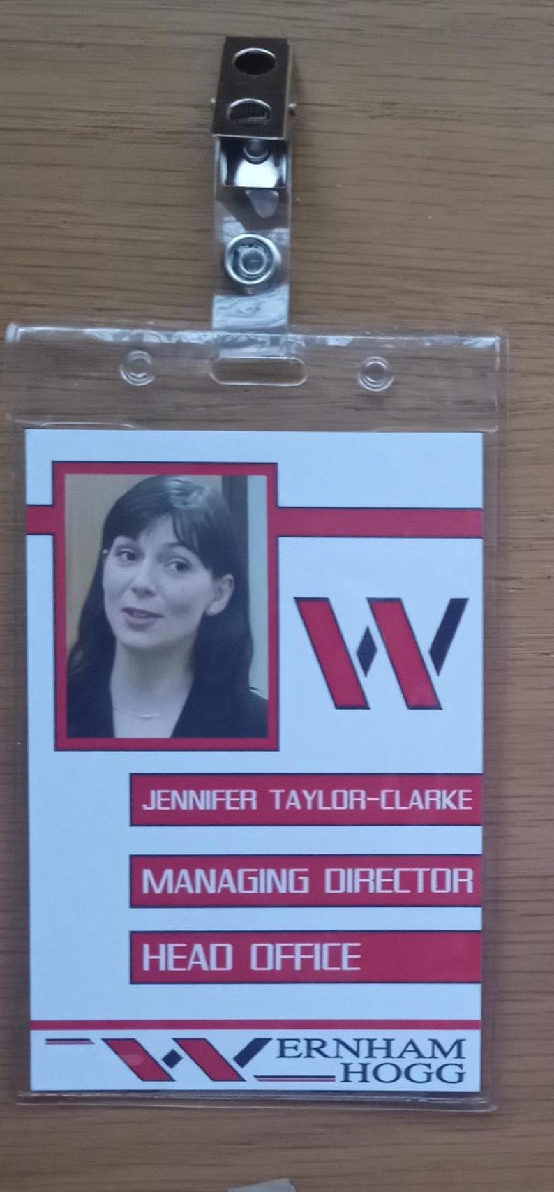 The Office Wernham Hogg Employee - Clip-on ID Photo Pass Badge Set Prop ...