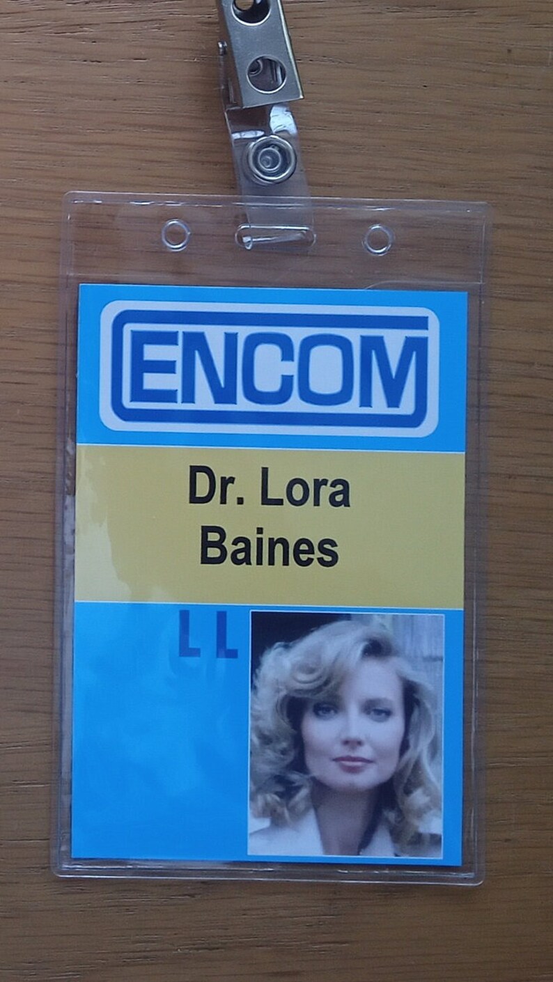 TRON Encom Employee - Clip-on ID Photo Pass Badge Set Prop Collection ...