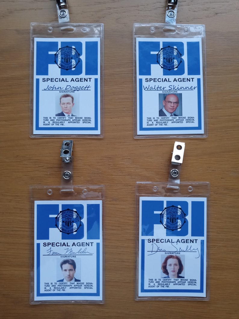 The X-files Agent - Clip-on ID Photo Pass Badge Set Prop Collection ...