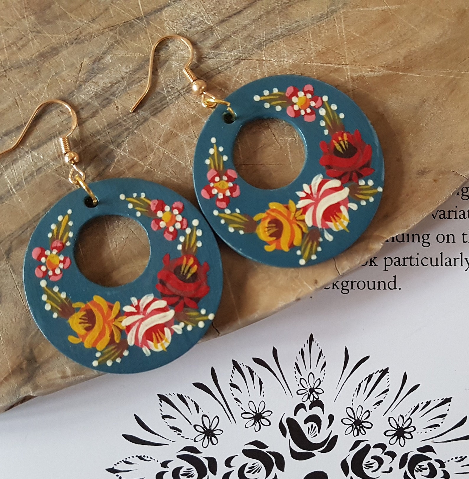 Hand Painted Canal Ware Earrings Circle - Etsy