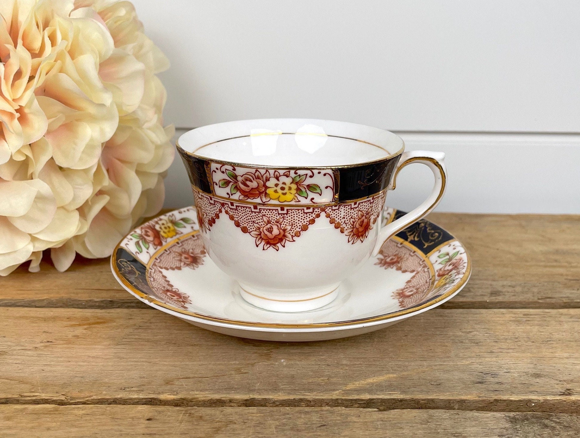 Vintage Colclough Tea Cup and Saucer Pattern 6612, Vintage Imari Style ...