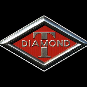 DIAMOND T - Vintage 1950's RED Color Emblem Sticker Decal - Etsy