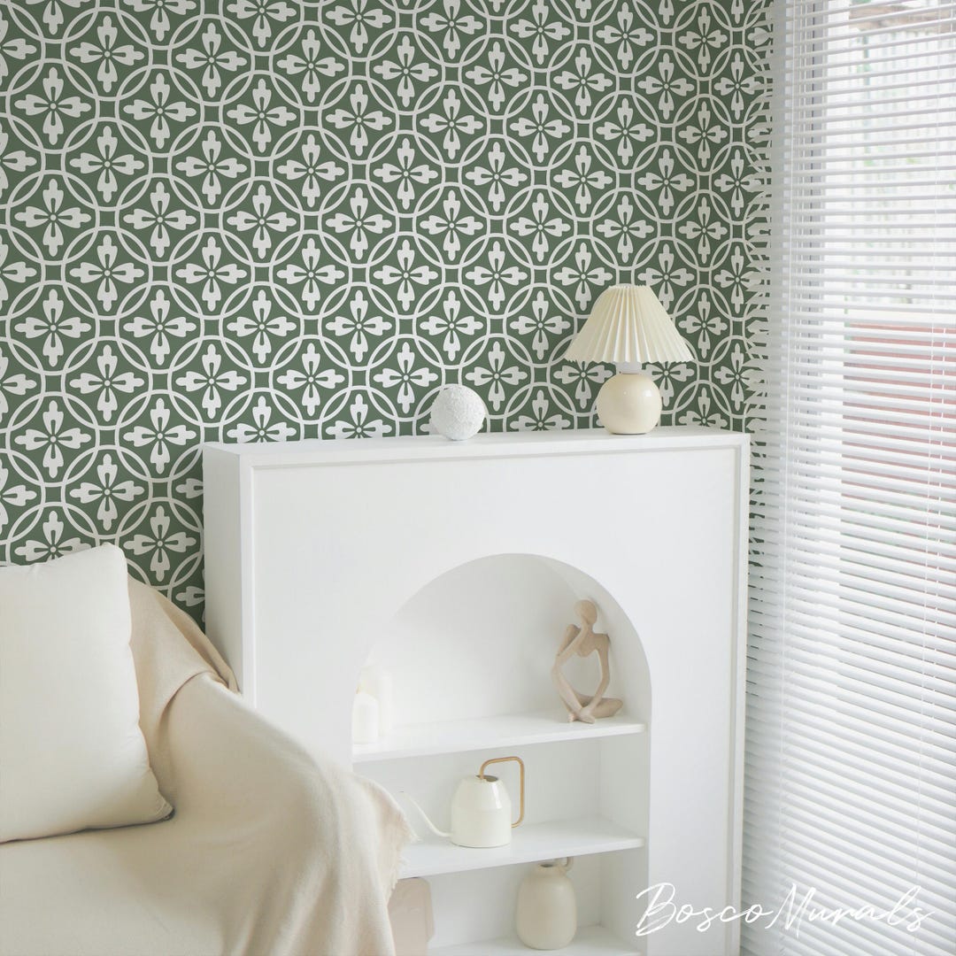 Japanese Geometric Wallpaper, Sage Green Shippo Pattern, Zen Circle ...