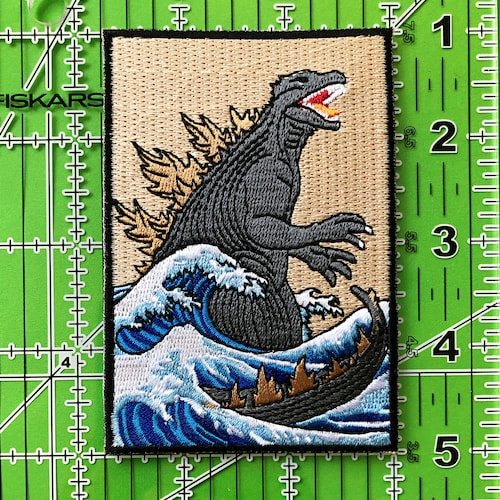 Godzilla Embroidered Patch the Great Wave off Kanagawa | Etsy Sweden