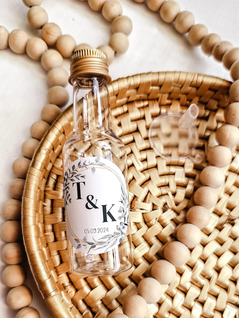 Custom Wedding Shot Bottle Mini Bottle for Alcohol Wedding Favour ...