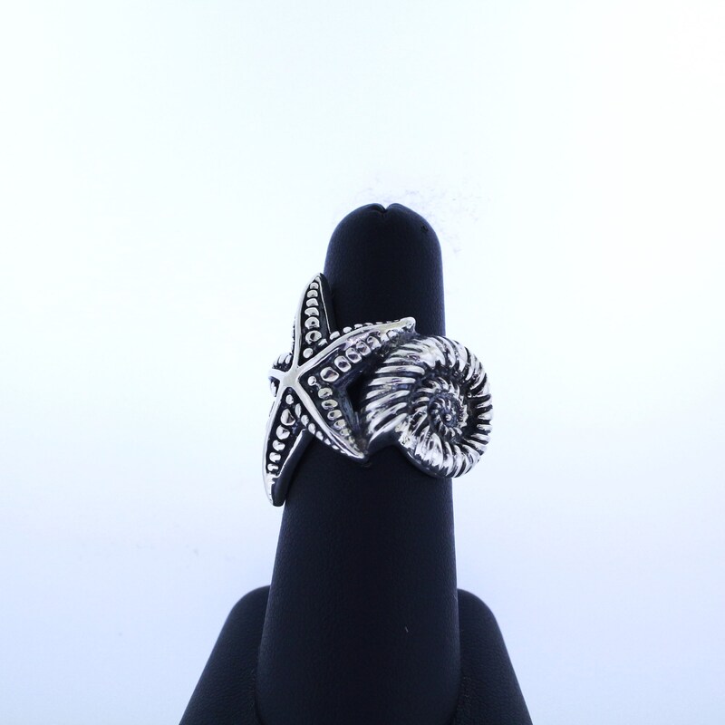 Silver Seashell Ring - Etsy