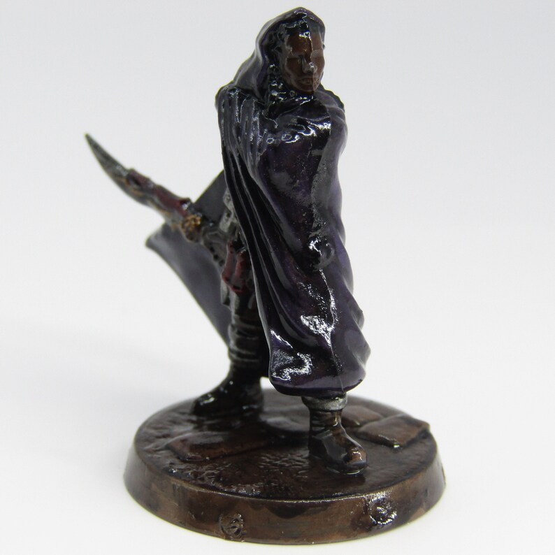 Human Rogue/fighter Female Painted Miniature for Dnd or Pathfinder - Etsy