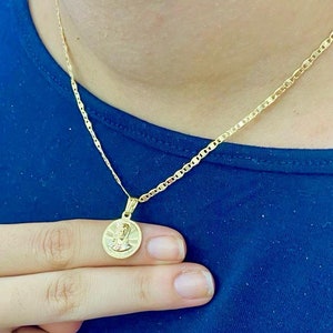 Round Small Jesus Necklace Pendant for Kids Womens Mens/14k Gold Filled ...