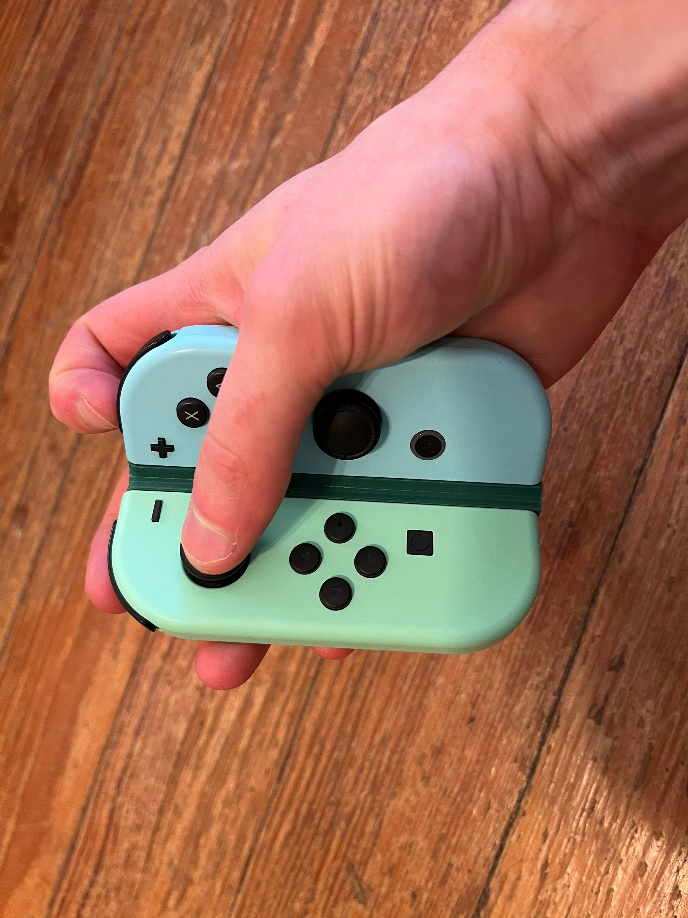 One Handed Nintendo Switch 1 & 2 Controller Handle - Etsy