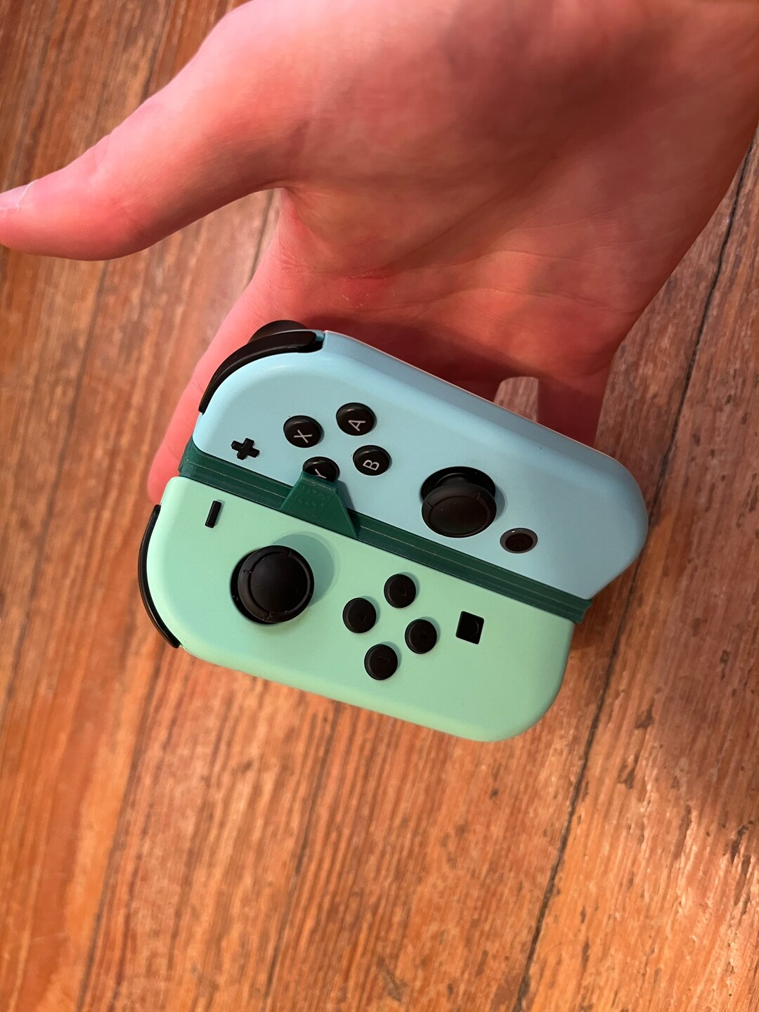 One Handed Nintendo Switch 1 & 2 Controller Handle - Etsy