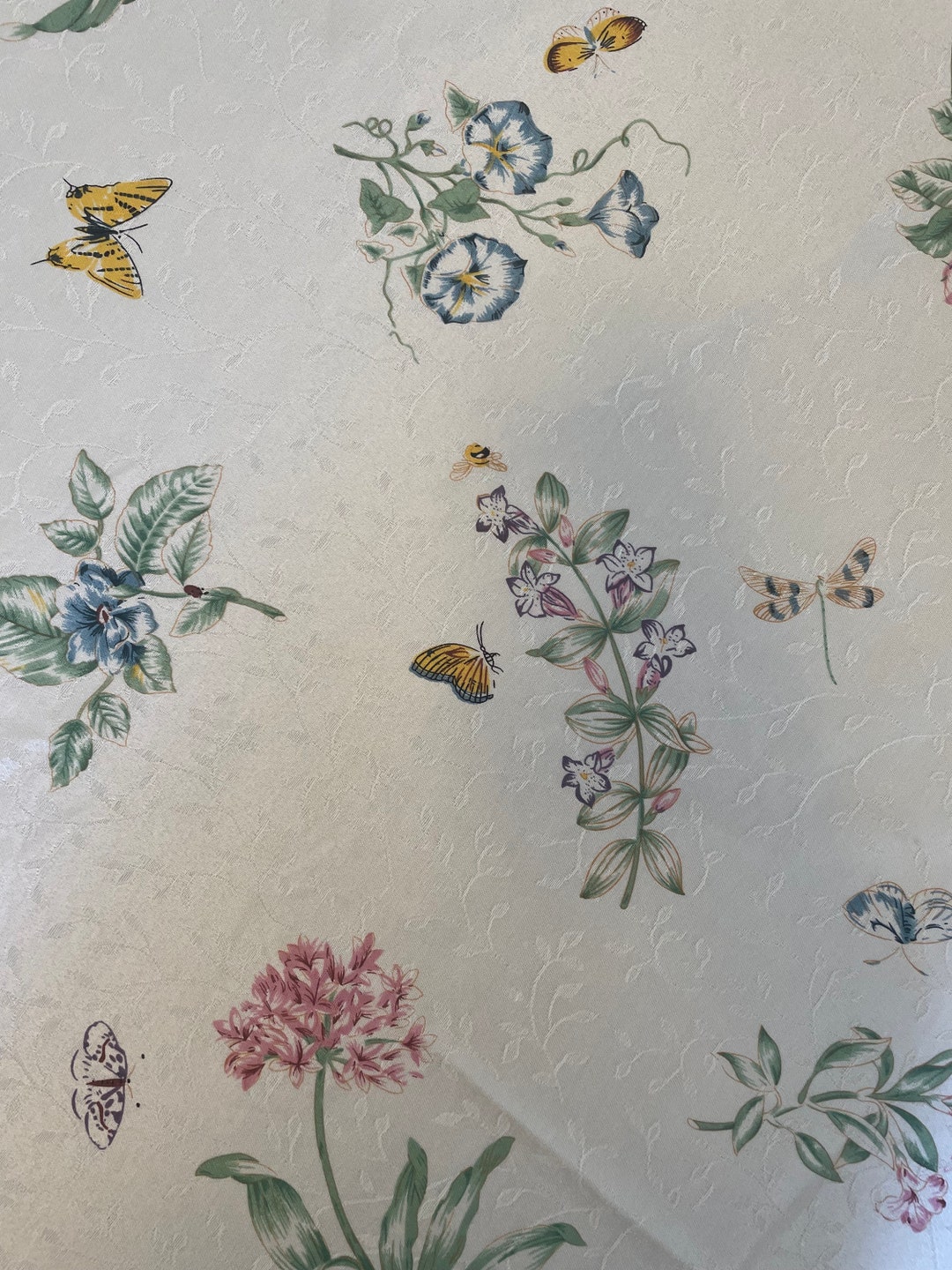 Beautiful Butterfly Meadow Vintage Lenox Round Tablecloth - Etsy