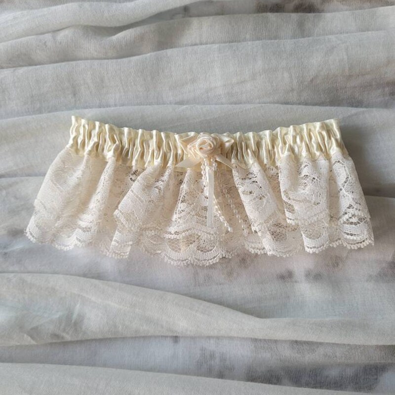 Garter - Etsy