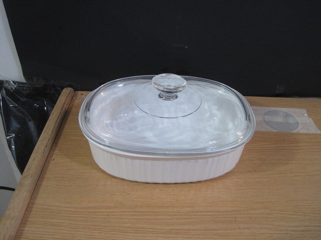 French White 2.8 L Oval Corning Ware Casserole Dish F-2-B. Oval ...
