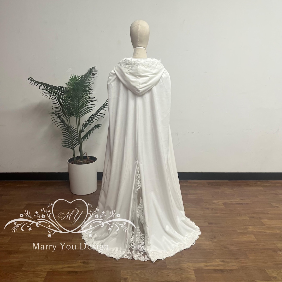 Minimalist Wedding Cape,ivory Cape Veil,bridal Clock,celestial Lace ...