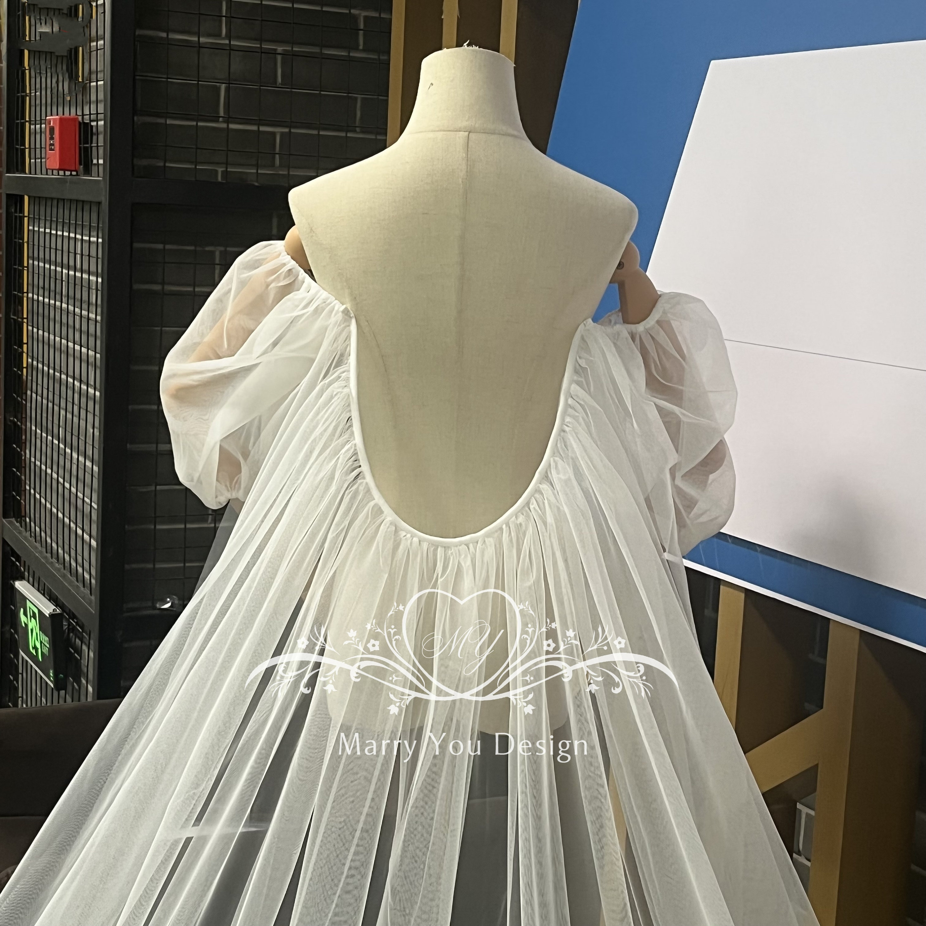 Floral Wedding Cape With Puff Sleeves,backless Bridal Cape Veil With ...