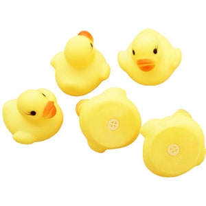Rubber Duck, Small Cute Ducky, Bath Toy. Great Bath Time. Squeeze and ...