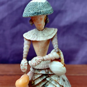 Seashells Doll, Closed Umbrella, Self-awareness, Self-knowledge - Etsy