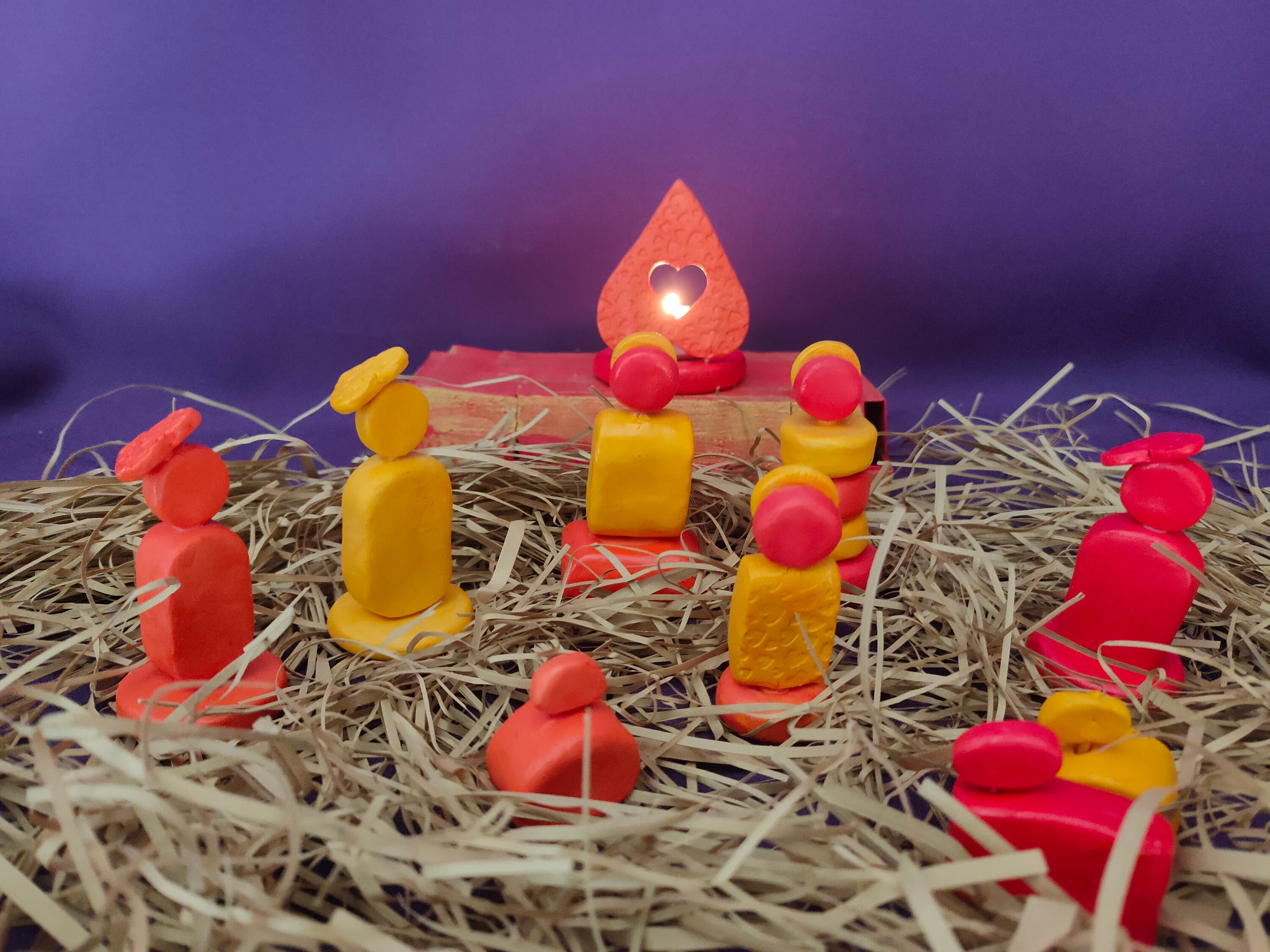 Set Nativity Yellow Red Holy Family - Etsy