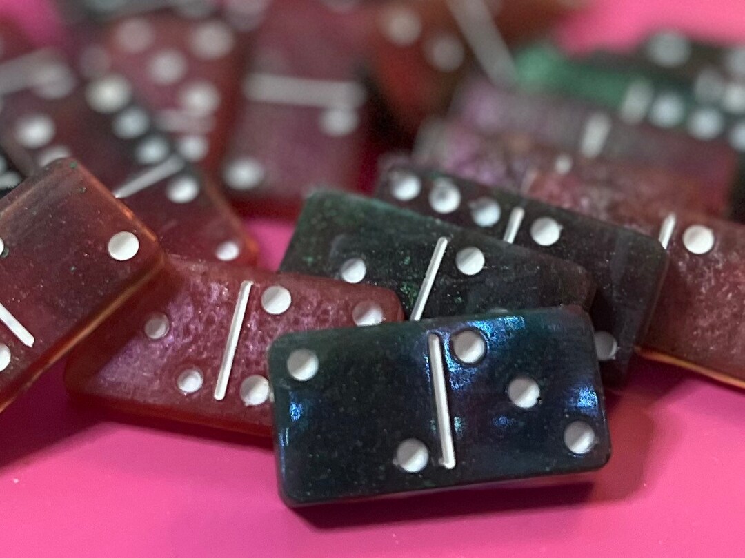 Dynamic Dominoes - Etsy