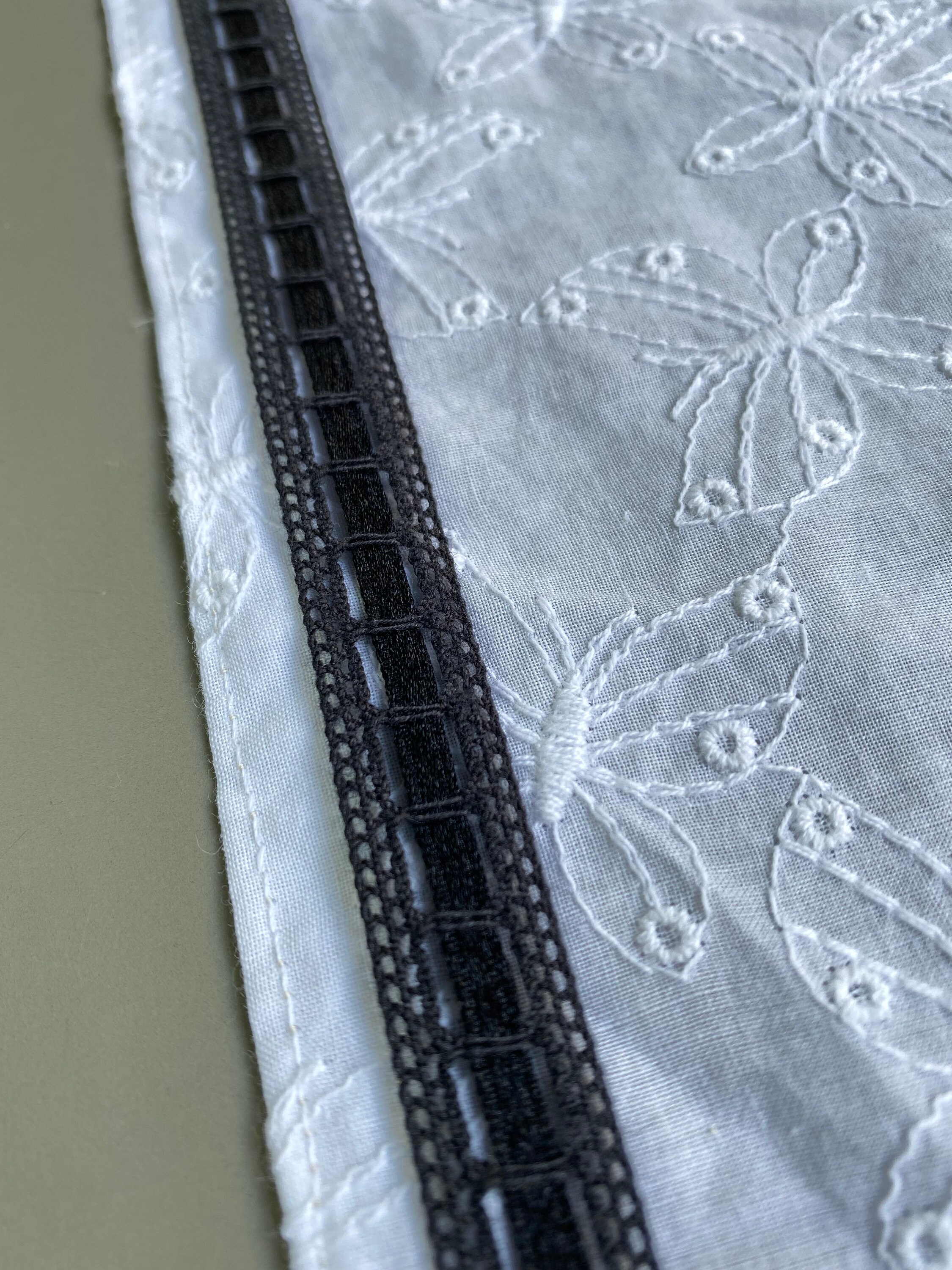 Black Beading Ladder Lace Trim With Ribbon, 1/2