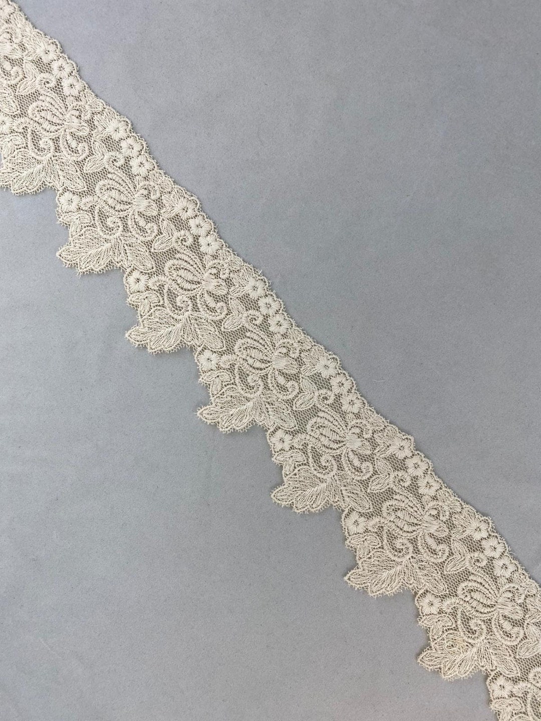 Floral Scalloped Edge Embroidered Tulle Lace Trim, Various Width ...