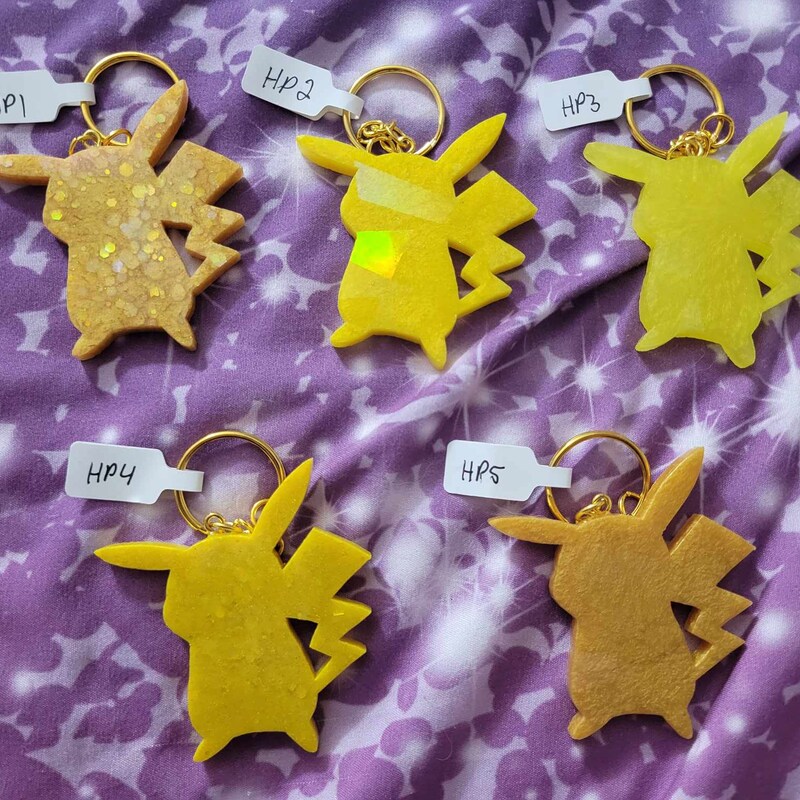 Pikachu Resin Keychain - Etsy