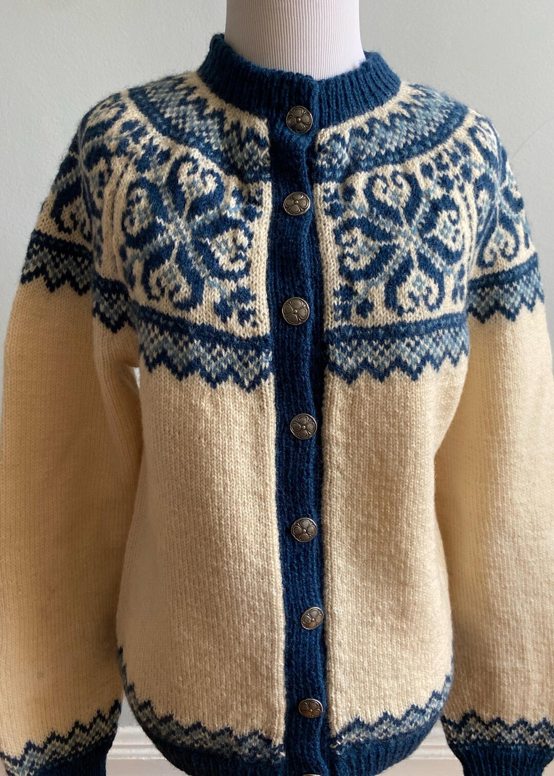 Norwegian “husfliden” Oslo Women’s Handknit Cardigan - Etsy