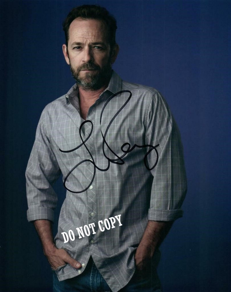Luke Perry 8 X10 20x25 Cm Autographed Signed Photo - Etsy