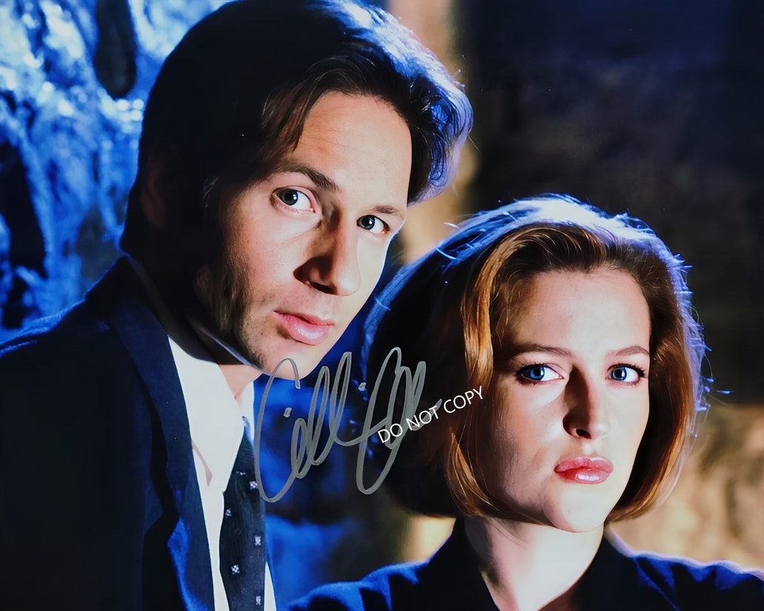 GILLIAN ANDERSON 8 X10 20x25 Cm Autographed Signed Photo - Etsy