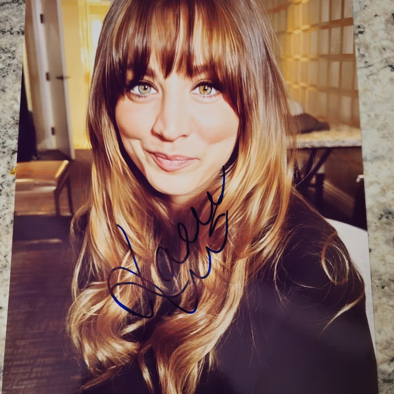 Kaley Cuoco Autograph - Etsy