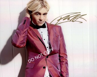 Ross Lynch Autograph