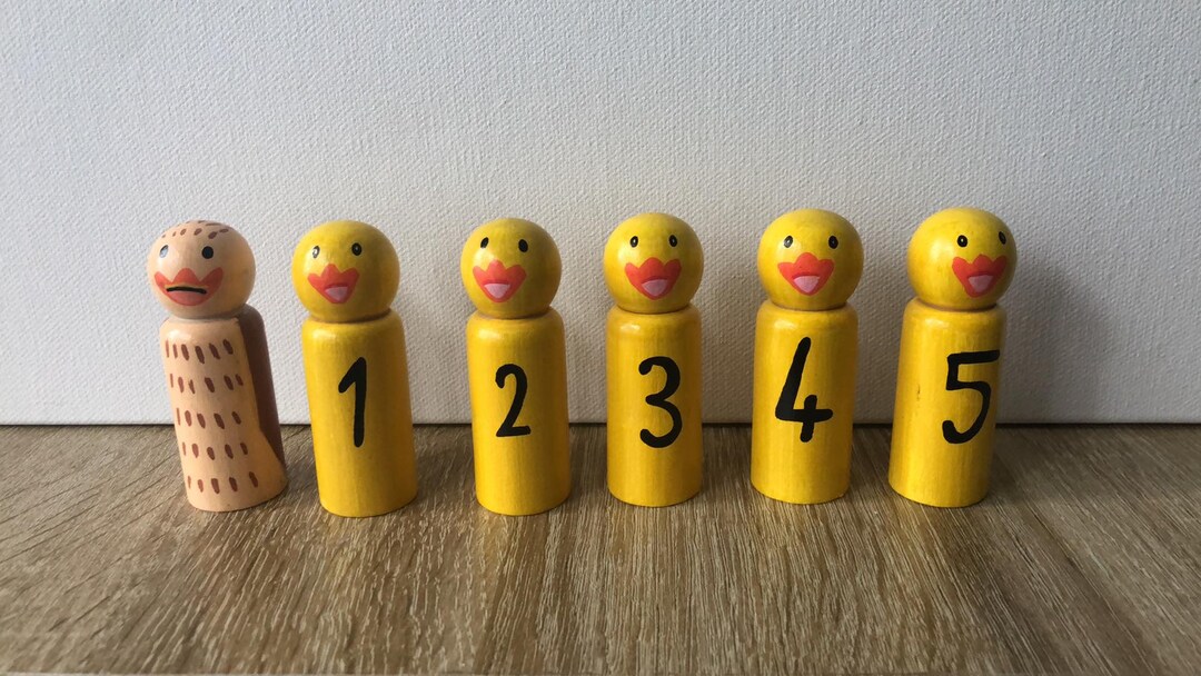 5 Little Ducks Peg Doll Set, Peg Dolls for Children, Children's Peg ...